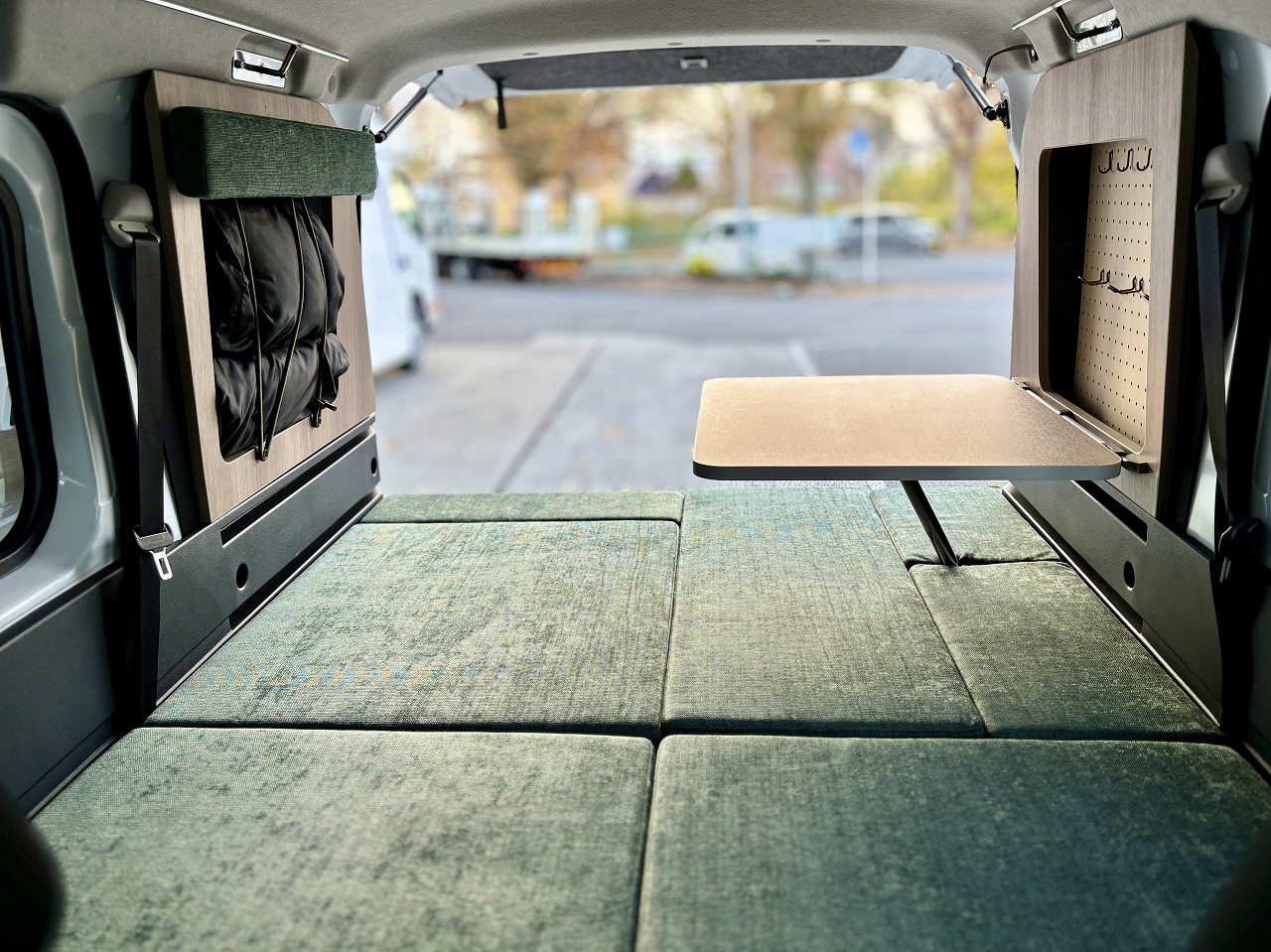 Chippy / Chippy TRIPOUT オプション | キャンパー厚木