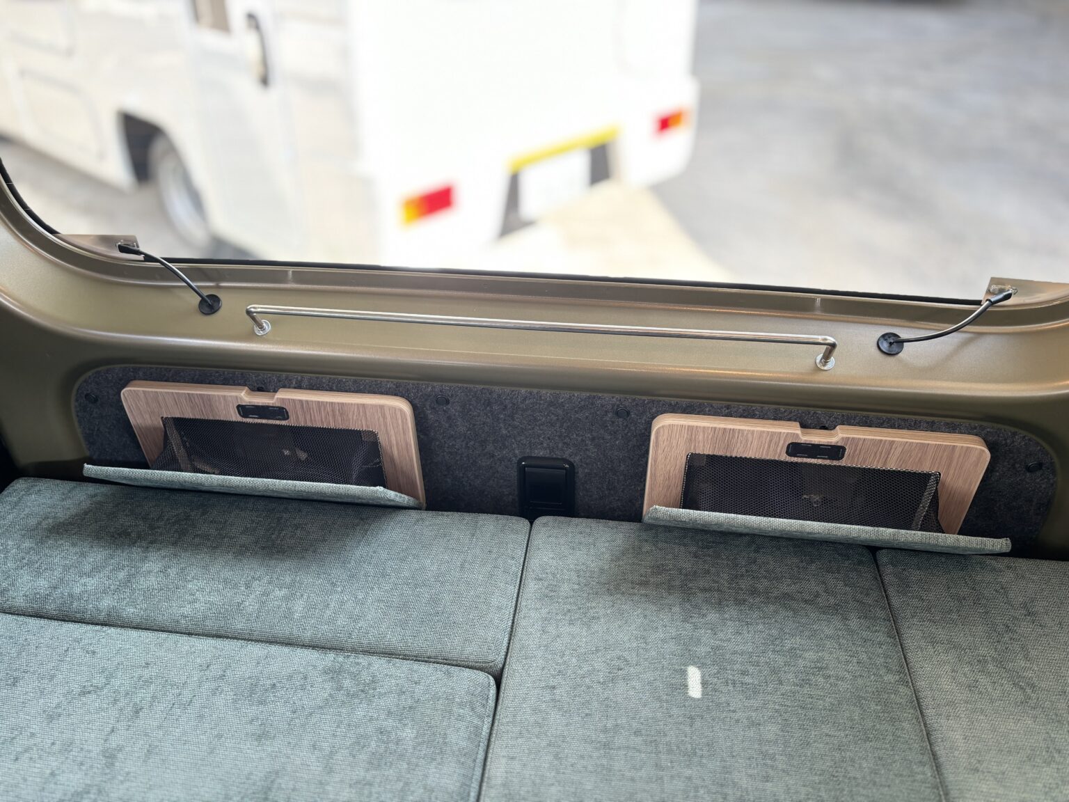 Chippy / Chippy TRIPOUT 装備 | キャンパー厚木